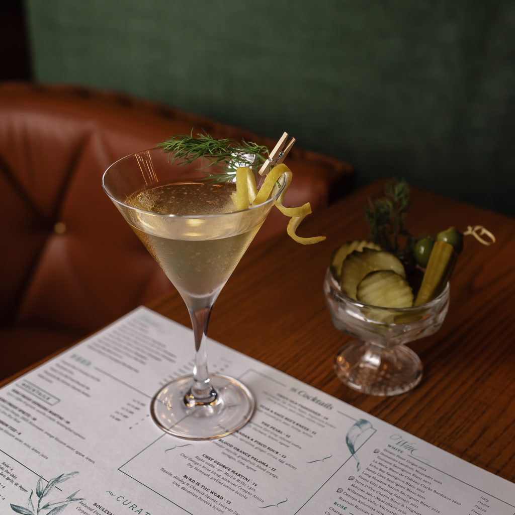 Reservations – Pearl & Horn | Pensacola Restaurant and Oyster Bar